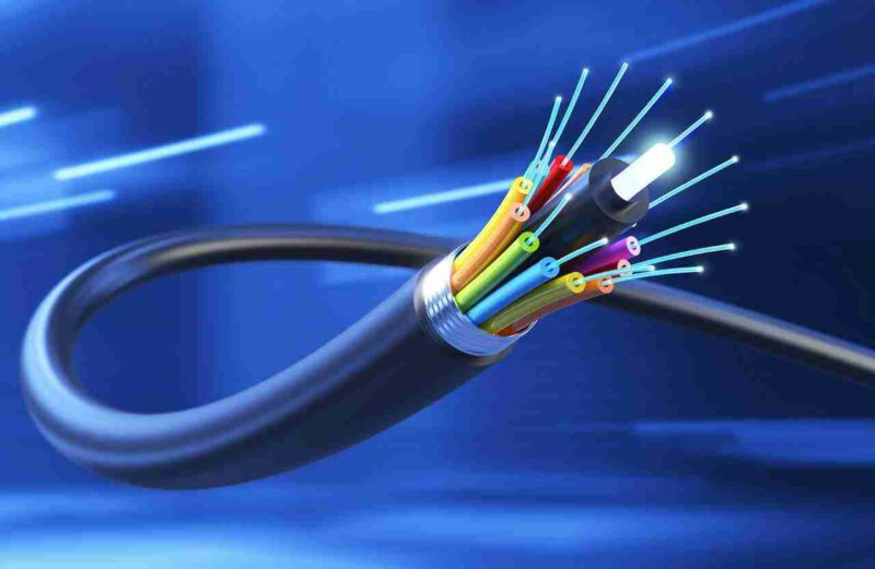 Who Invented Fiber Optic Internet? - Wire 3